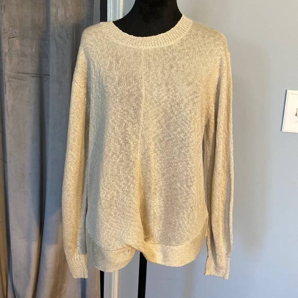 Democracy | Sweaters | Democracy Light Weight Knit Top | Poshmark
